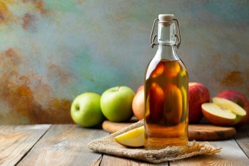 Ontdek of appelciderazijn effectief is tegen luizen bij je kind